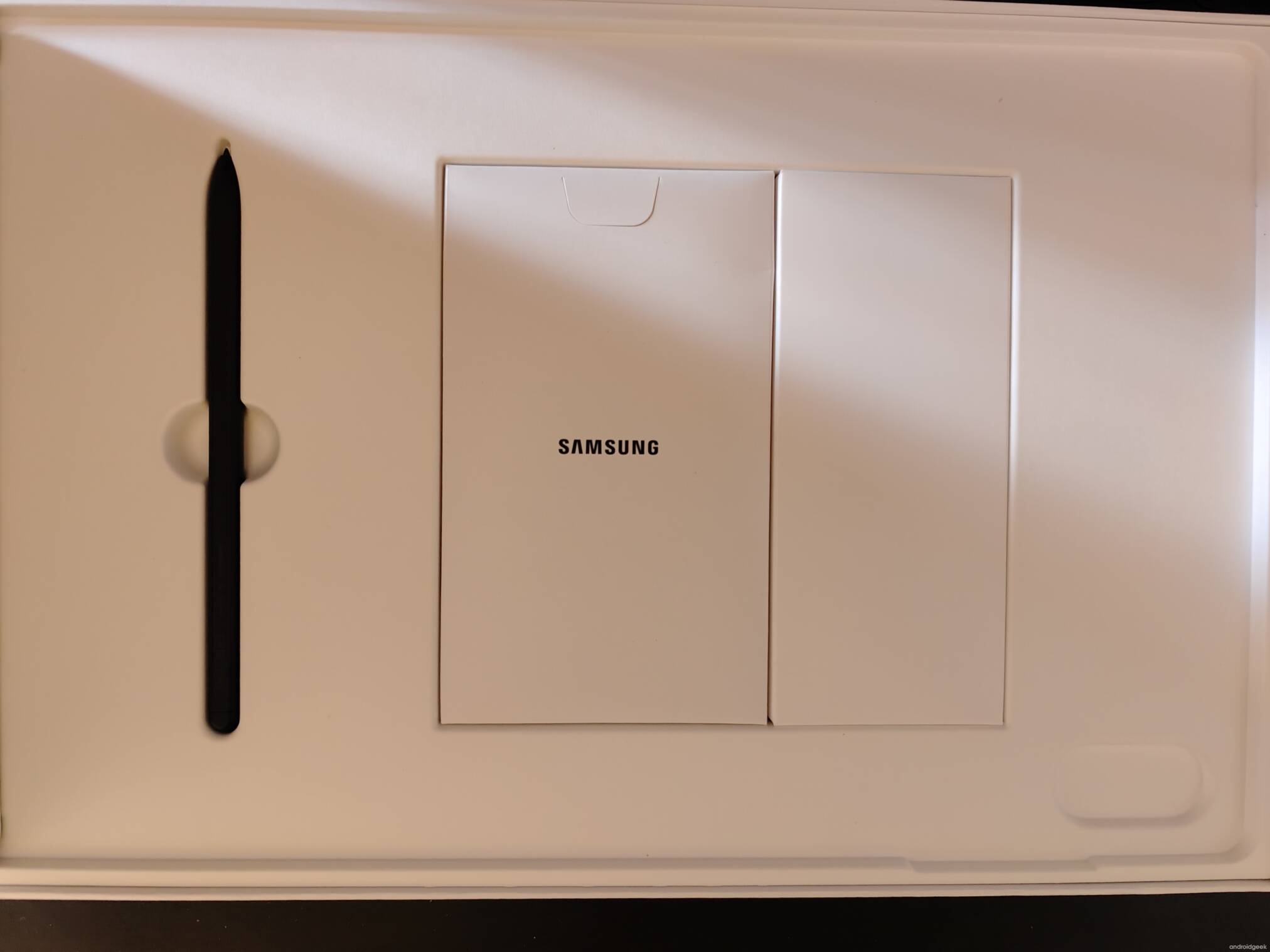 Análise Samsung Galaxy Tab S9 Ultra. Os Tablets medem-se aos palmos ...