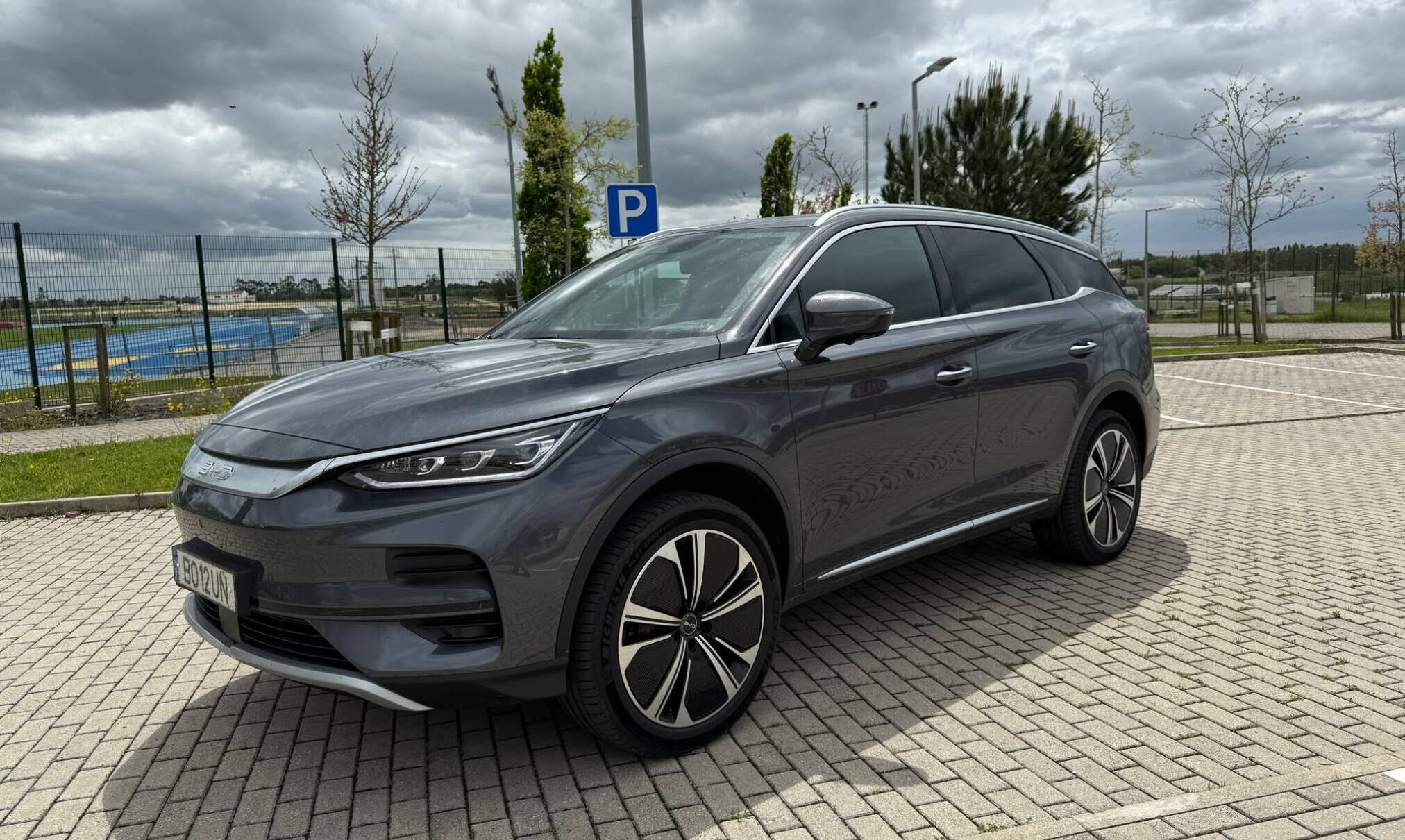 Ensaio BYD Tang 2025: Uma Experiência Surpreendente | AndroidGeek