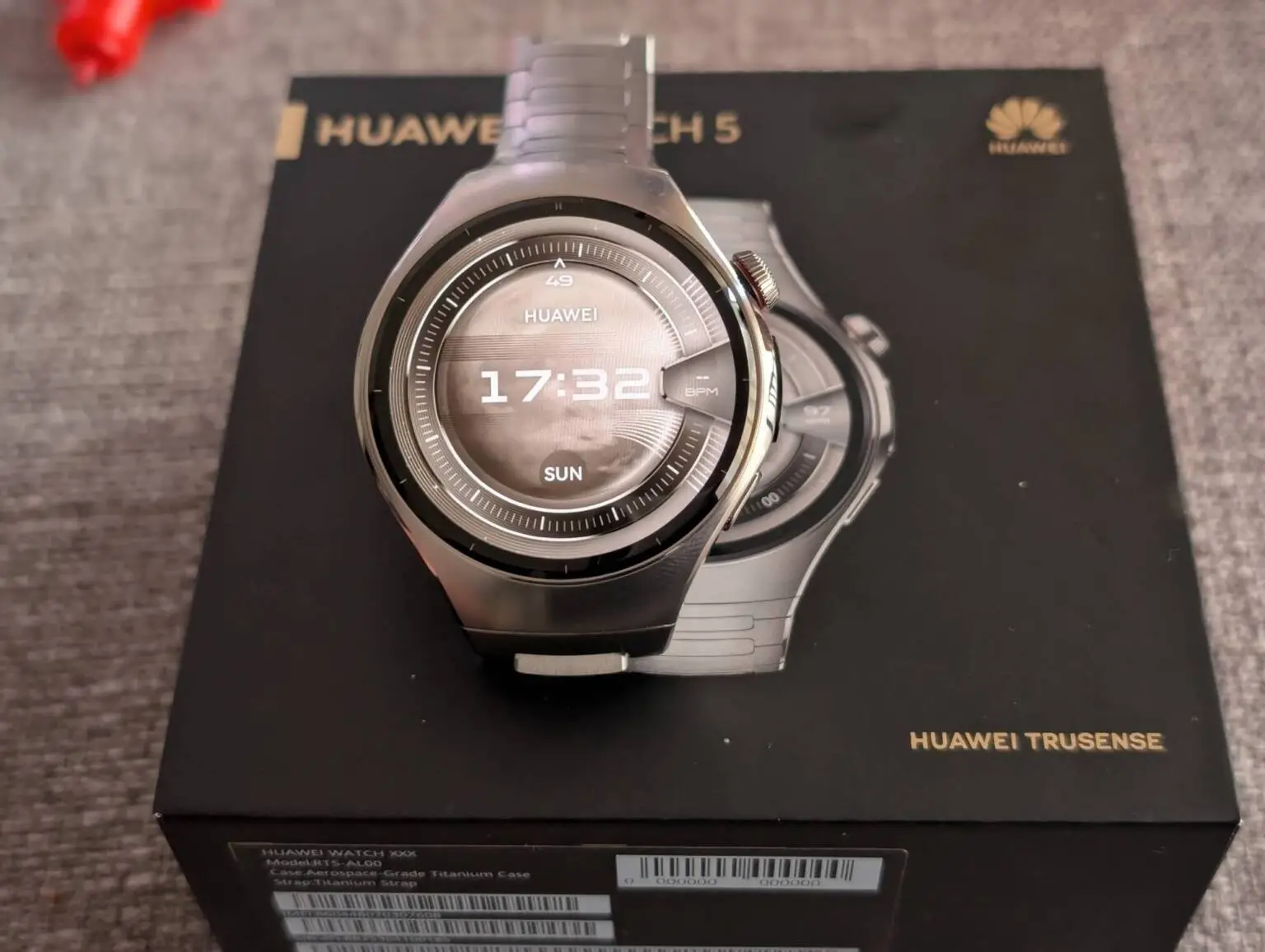 HUAWEI Watch 5 já chegou a Portugal com a tecnologia X-TAP: vale mesmo ...