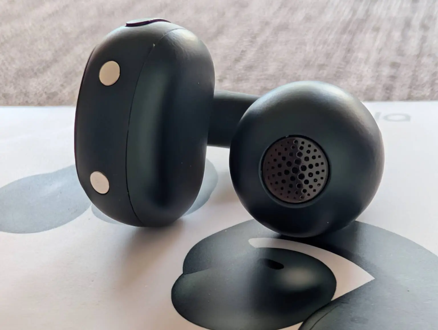 Análise moto buds loop: som com inteligência e estilo que se ouve… e se ...