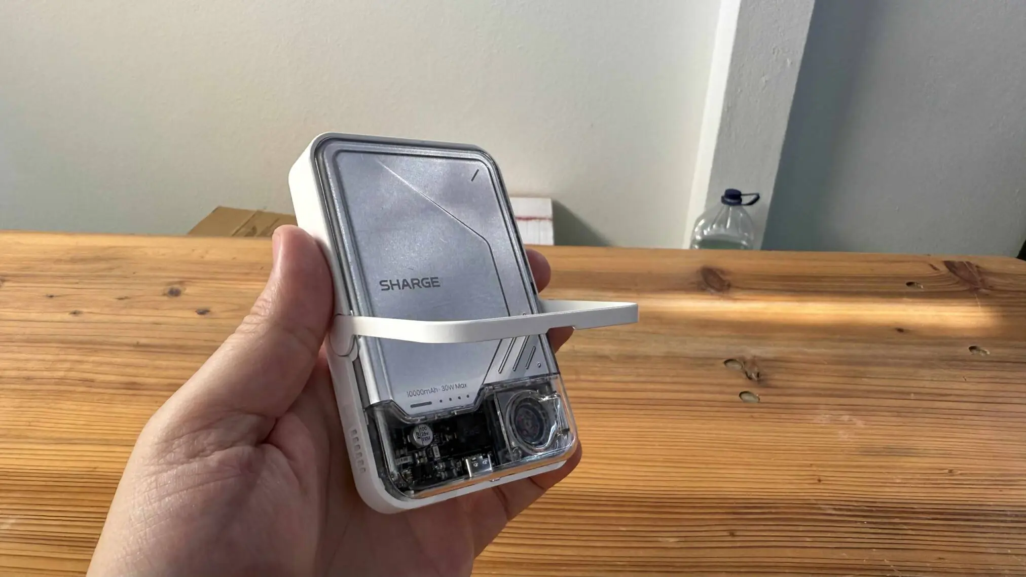 Análise Sharge Icemag 2: A Powerbank MagSafe com Arrefecimento Ativo ...